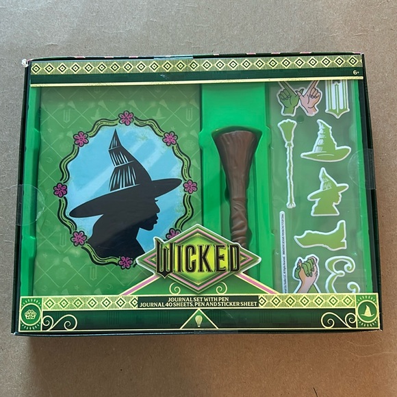 Wicked | Office | Nwt Wicked Elphaba Journal Set With Broom Pen And ...